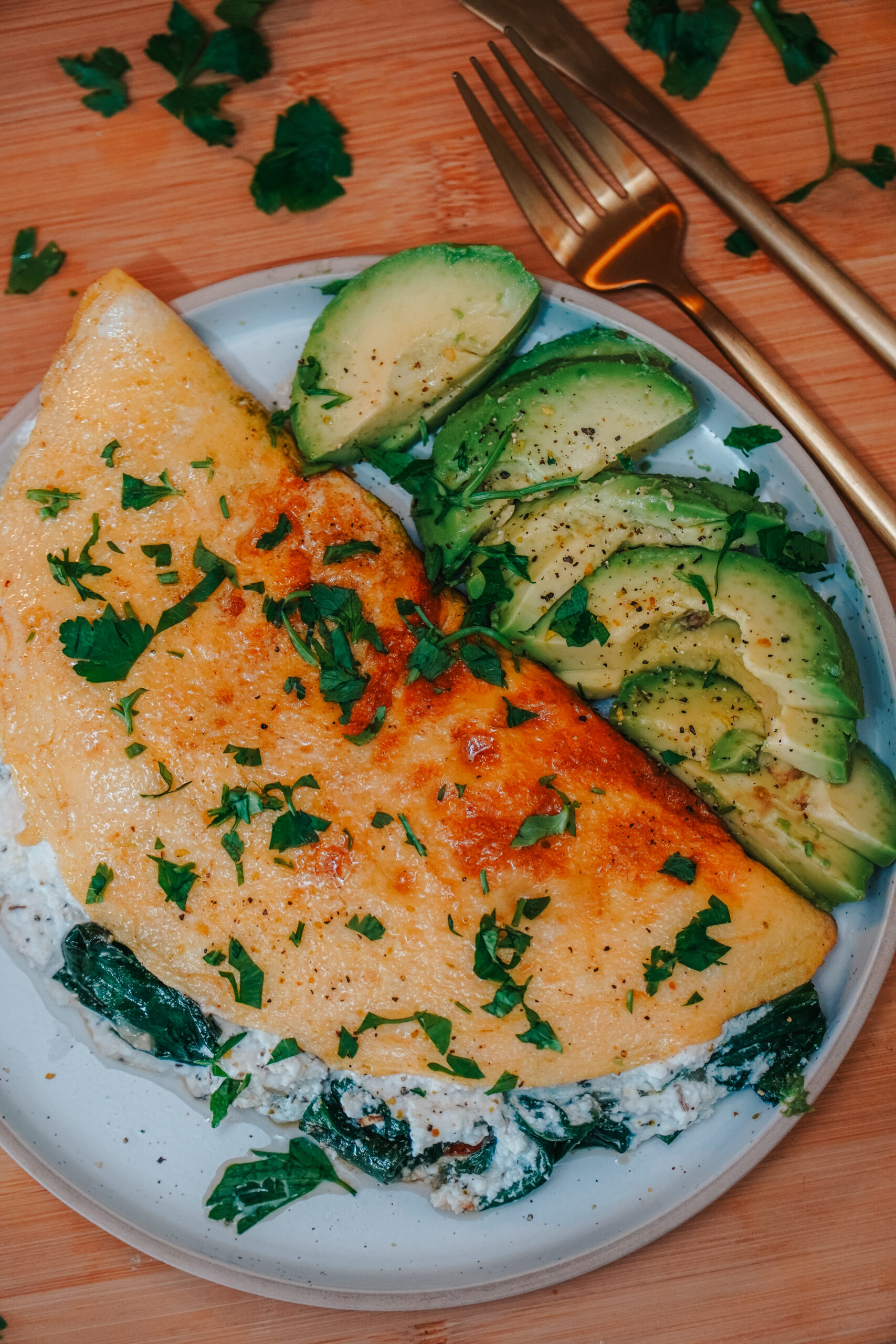 Omletas su varške ir špinatais - Keto Kodas | Keto mityba